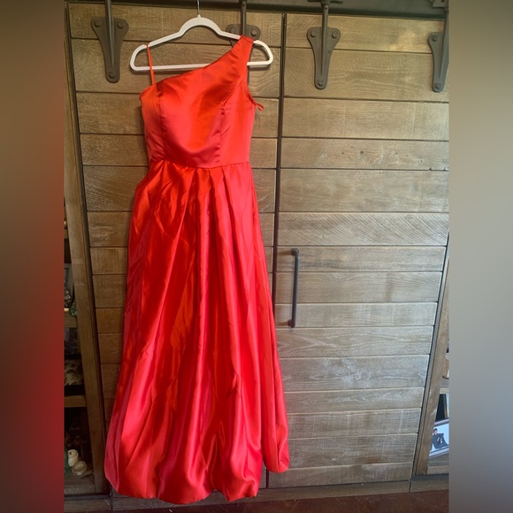 Hebeos | Dresses | Hebeos Red Prom Dress | Poshmark